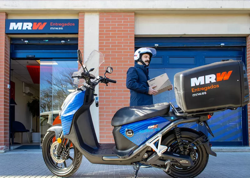 Packaging - MRW avança para a mobilidade elétrica com a Cooltra